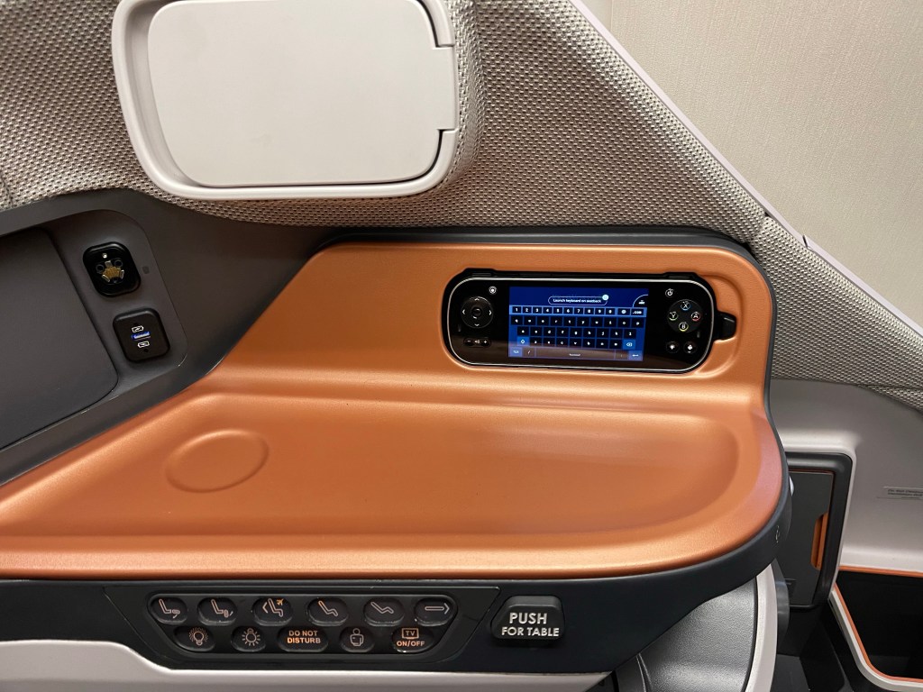 West & East Australia: Singapore Airlines SQ222 A380 Sydney to ...