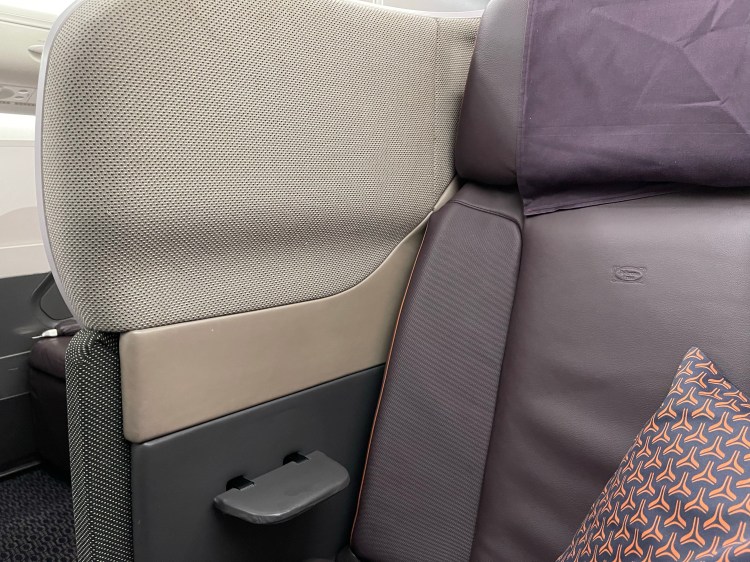 West & East Australia: Singapore Airlines SQ222 A380 Sydney to ...