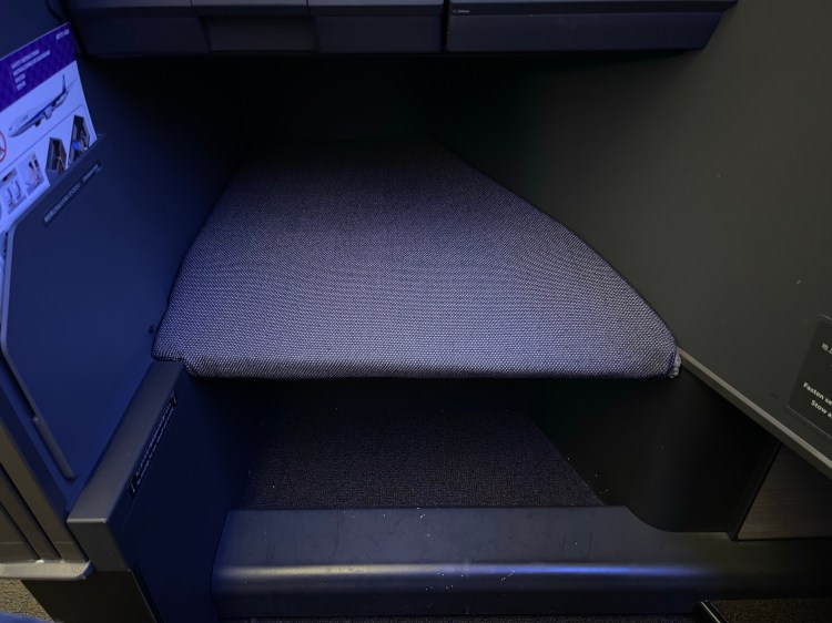 An ANA Present: Air Nippon Airways NH108 777 Tokyo to San Francisco ...