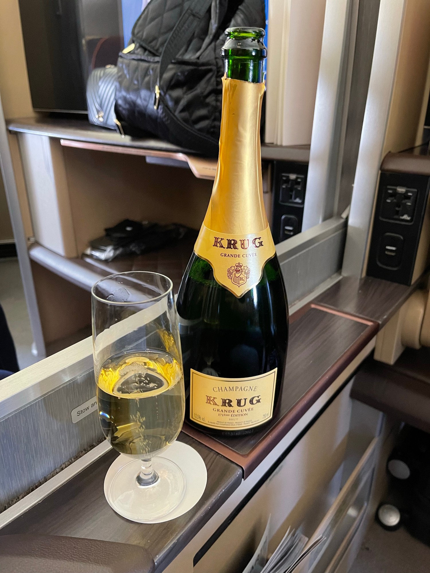 Chasing Sakura: Singapore Airlines SQ12 777 Singapore to Tokyo First ...