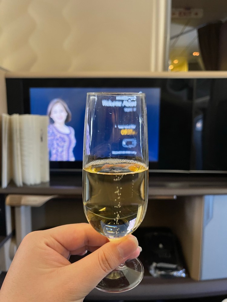 Chasing Sakura: Singapore Airlines SQ12 777 Singapore to Tokyo First ...