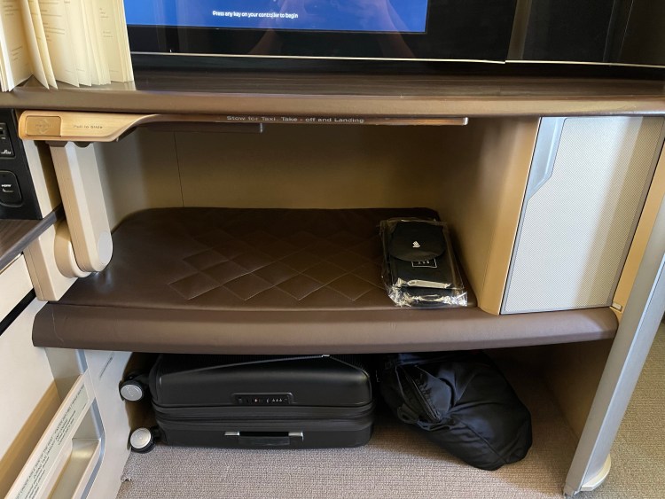 Chasing Sakura: Singapore Airlines SQ12 777 Singapore to Tokyo First ...